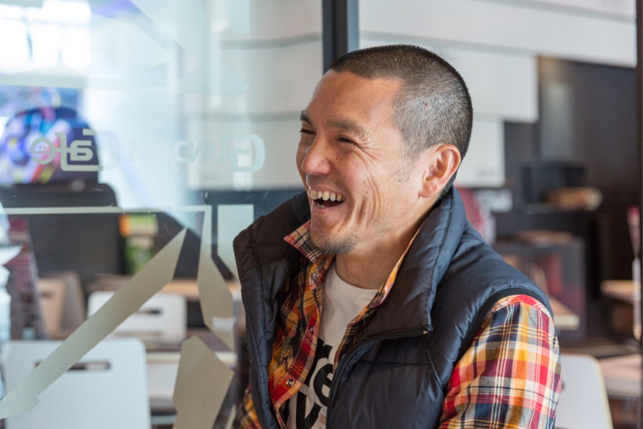 Yasashii Shufu: Cosplaying-Along with a Rental Ossan